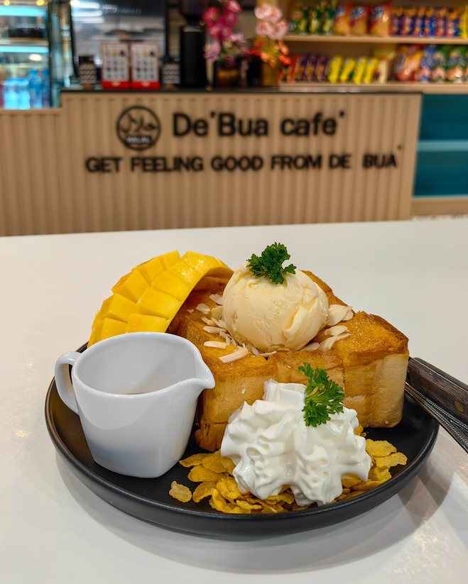 A Hidden Gem You Must Visit – De Bua Café in Satun, Thailand – dixonthum