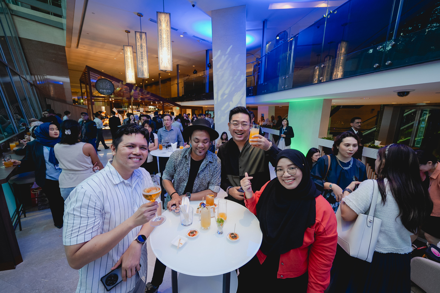 Parkview Café: Kuala Lumpur’s Ultimate Dining Spot with Iconic KLCC ...