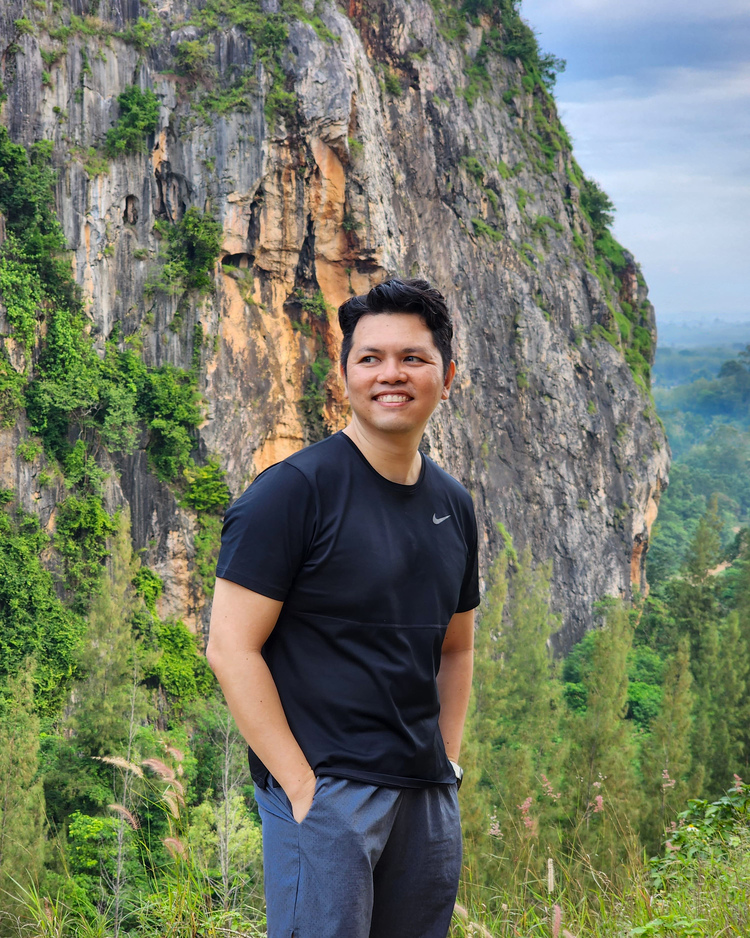 Khuha Mountain Sunrise Hike, The Best Way to End 2024 Near Hat Yai ...