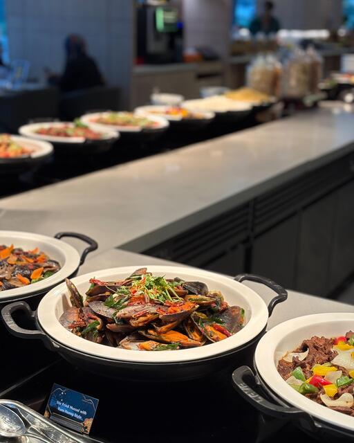Santapan Cahaya Buffet 2025: Must-Try Iftar Feast in Courtyard by ...