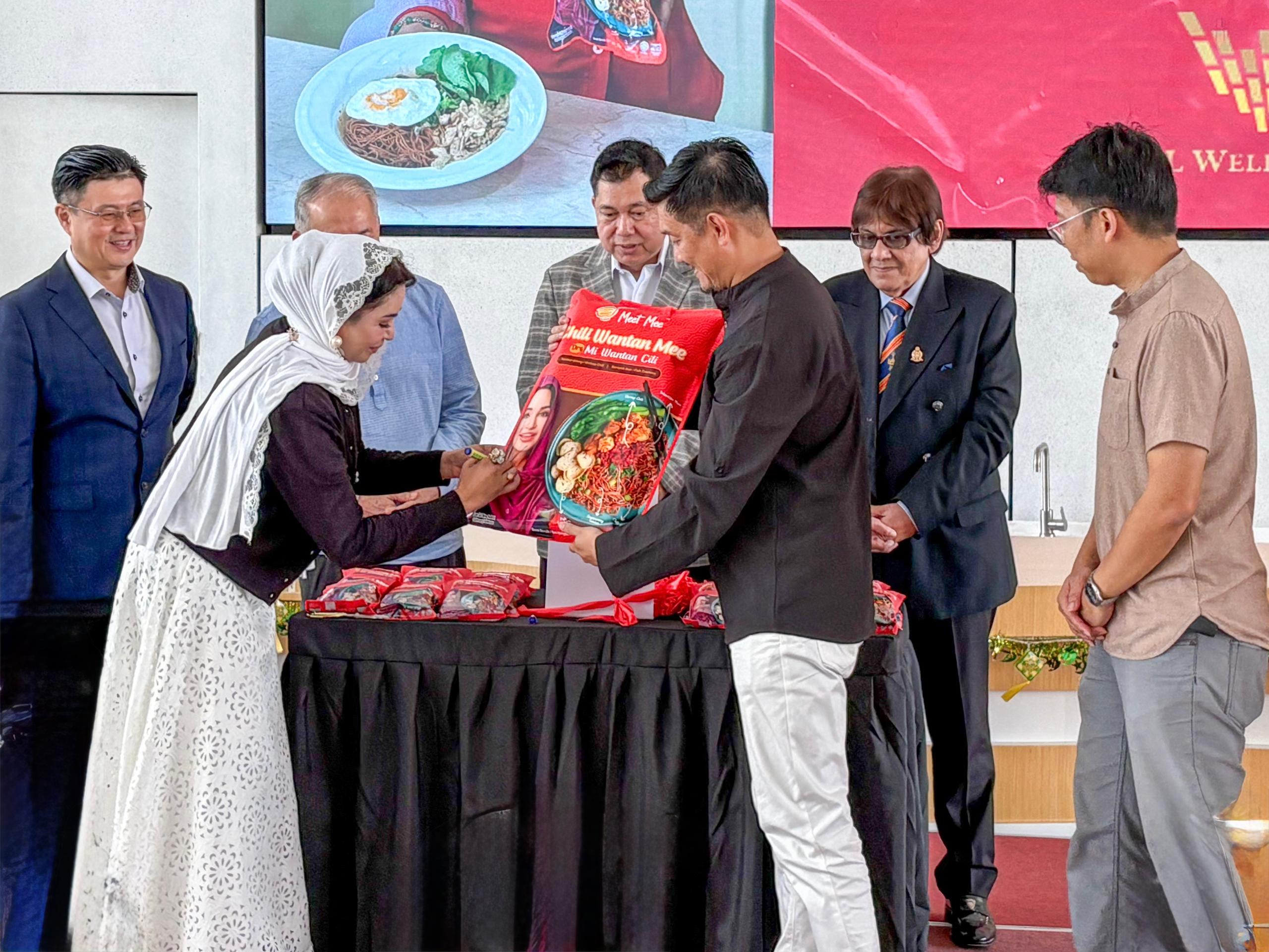 Meet Mee x Nisabakri Gourmet Launch Chili Wantan Mee, A Spicy New ...