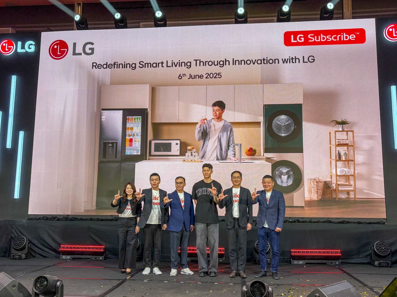 LG Malaysia Launches LG Subscribe with Lee Zii Jia Leading the Way ...